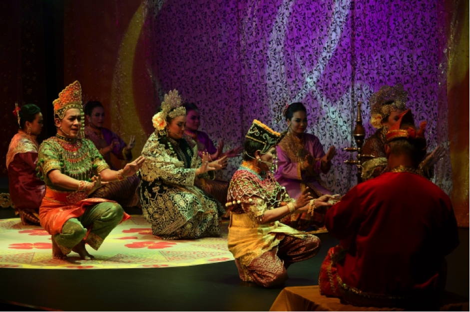 The Uniqueness of Traditional Malay Theatre – In Press Global